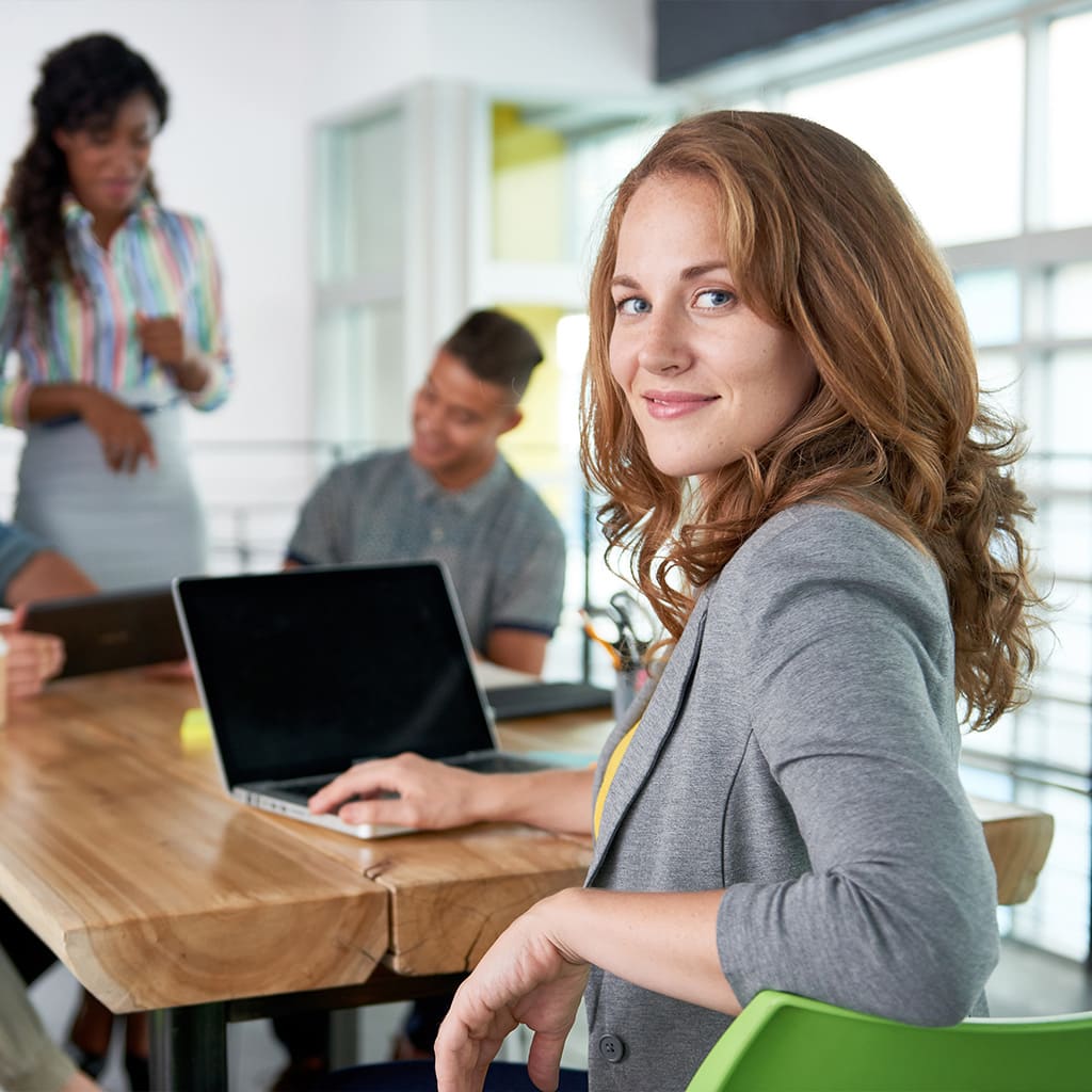 About Us - The Right Staff